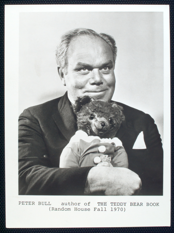 Peter Bull - NYPL Digital Collections