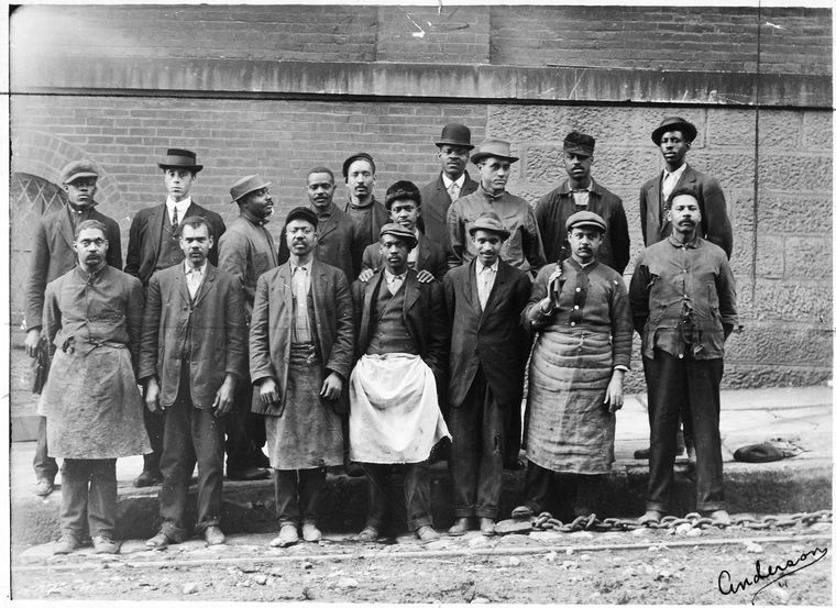 Group of African-American workers. - NYPL Digital Collections