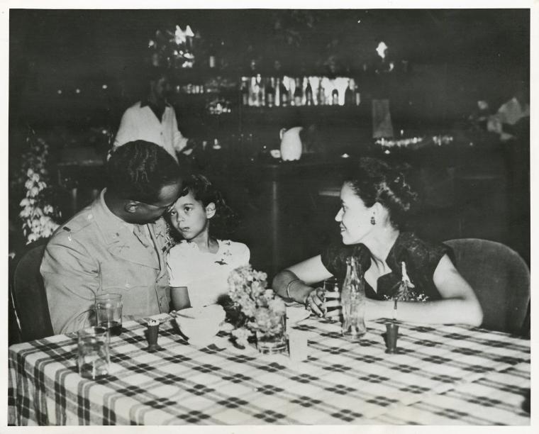 First Lieutenant and Mrs. Edward Mitchell, of Cincinnati, Ohio, and ...