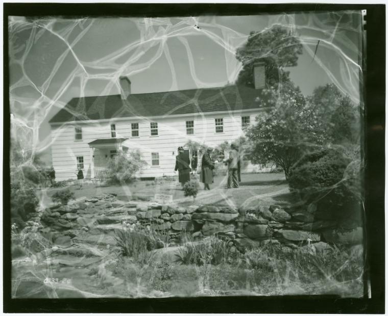 Hawkins-Mount House, Stony Brook - NYPL Digital Collections