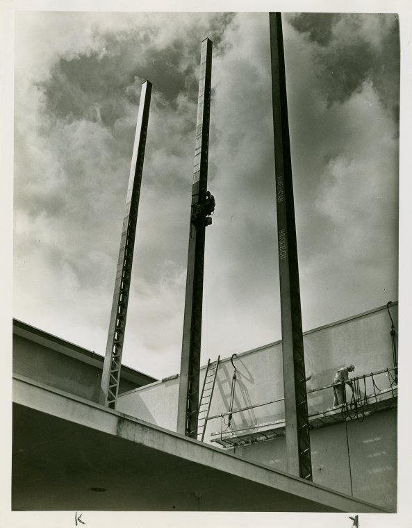 Construction - Painter on Metals Building - NYPL Digital Collections