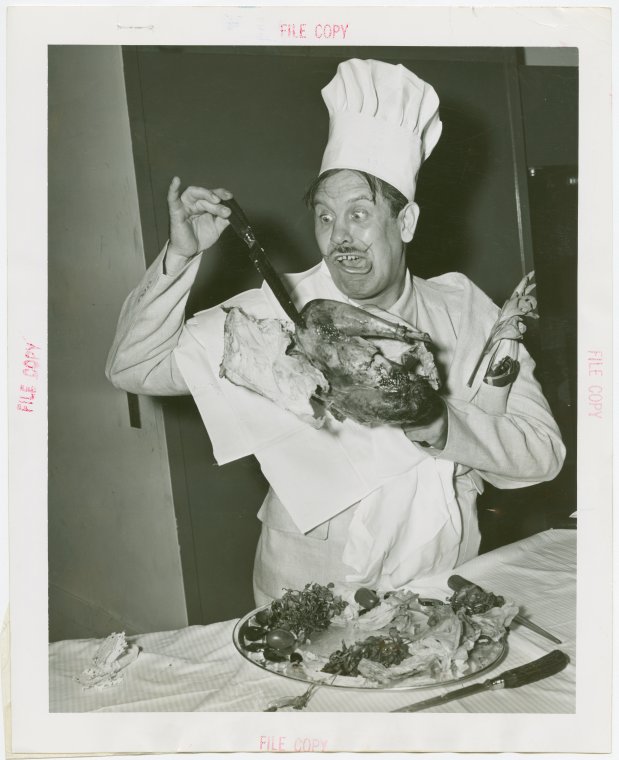 Contests - Lew Lehr carving turkey at Ham and Turkey Carving contest ...