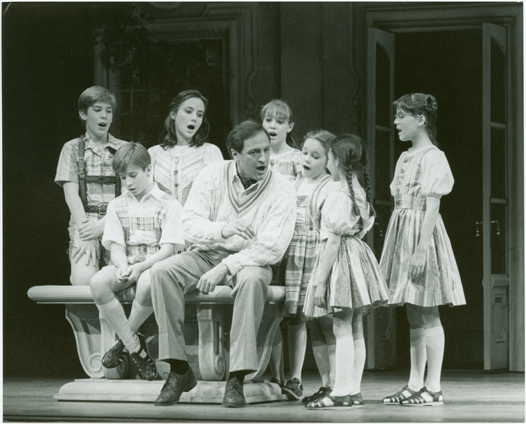Richard A. Blake (Friedrich), Ted Huffman (Kurt), Emily Loesser (Liesl ...