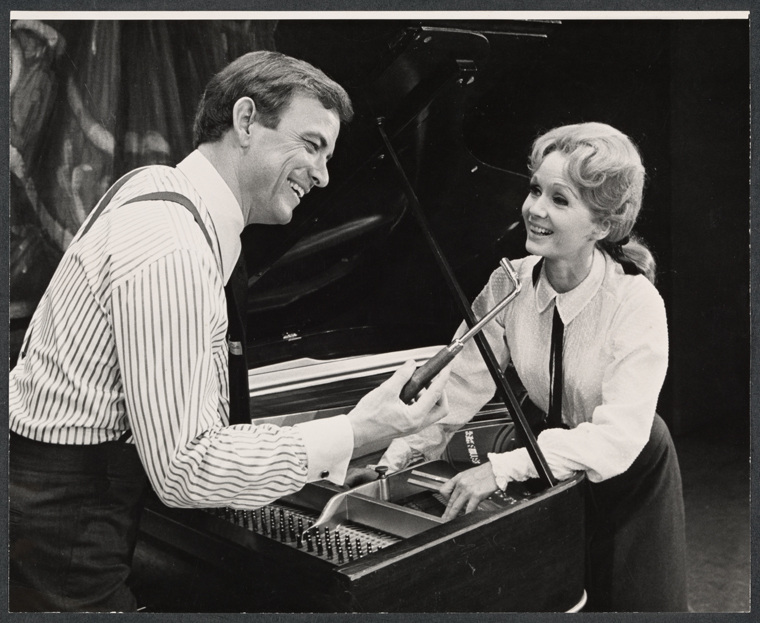 Monte Markham Debbie Reynolds