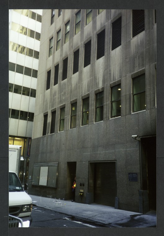 Block 060: New Street between Wall Street and Exchange Place (west side ...