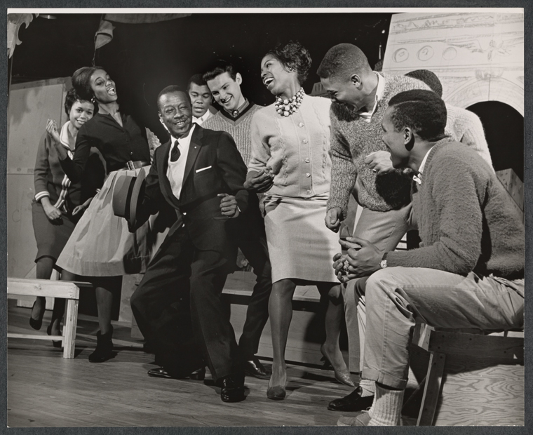 Micki Grant, Glory Van Scott, Avon Long, Jack Crowder (Thalmus Rasulala ...