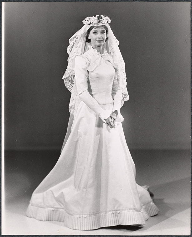 Jeanne Carson STOCK IMAGE, , 10397349, 01A92NWG , Mary Evans Search