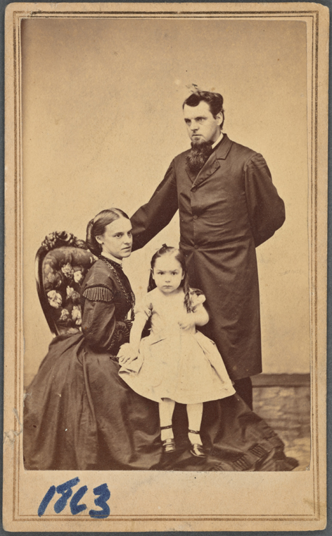 Unidentified family - NYPL Digital Collections