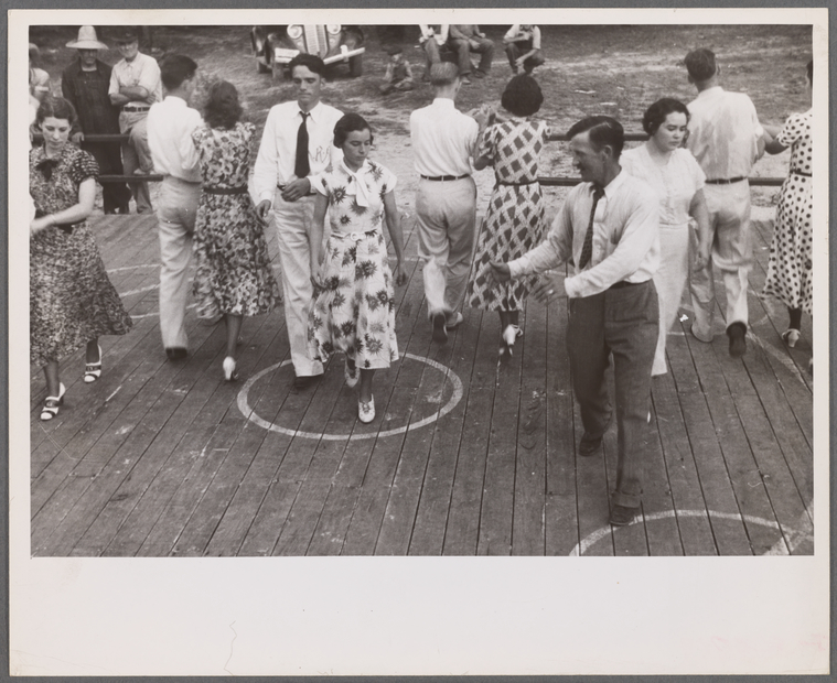Square dance, Skyline Farms, Alabama - NYPL Digital Collections