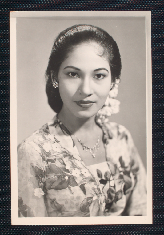 Actors: Indonesia - NYPL Digital Collections