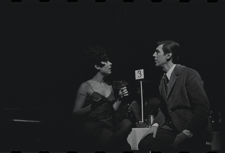 Melissa Hart and Gene Rupert in the 1967 National Tour of the stage ...