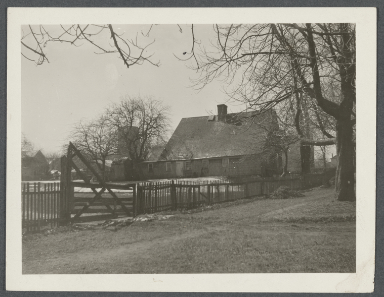 Farmhouse. David Mulford's during Revolutionary War, Harry Mulford ...