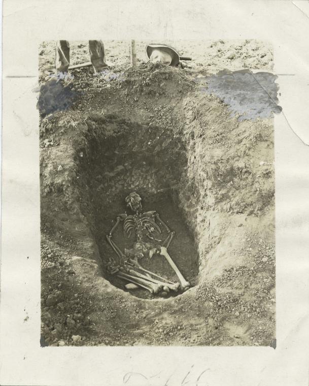 Cherokee Method of Burial in East Tennessee. - NYPL Digital Collections