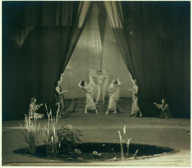 Denishawn dancers, with Walter Hampden as Buddha, in Light of Asia, a ...