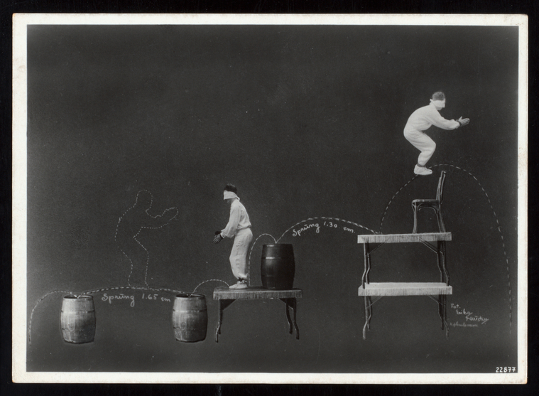 Circus: Equilibrists - NYPL Digital Collections