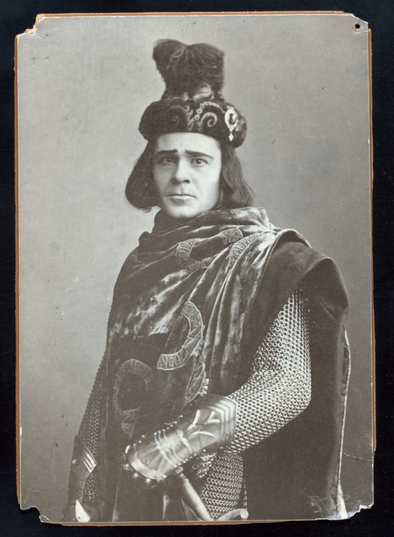 Richard Mansfield as King Richard III - NYPL Digital Collections