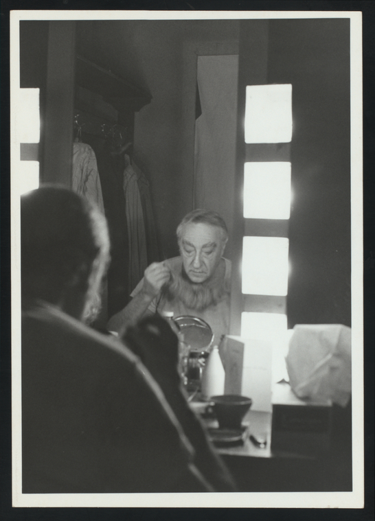 Arnold Moss - NYPL Digital Collections