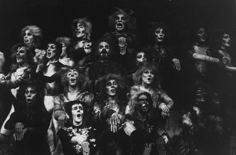 Performers in a scene from the Broadway production of the musical "Cats ...