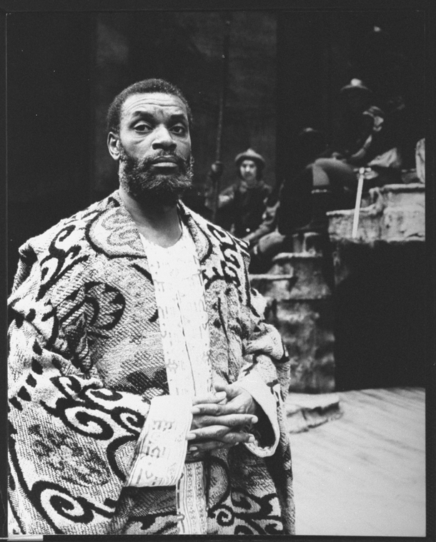 Moses Gunn