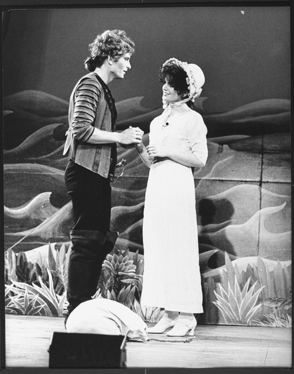 Rex Smith and Linda Ronstadt in a scene from the NY Shakespeare ...