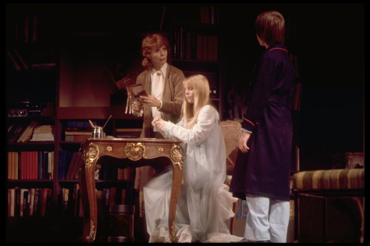 Actors (L-R) Gwen Verdon, Ariane Munker & Shawn Campbell in a scene fr ...
