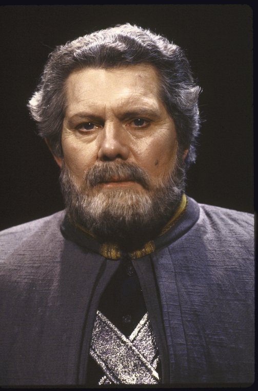 Hamlet Actor