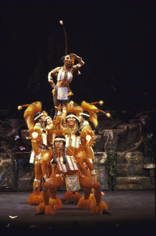 Actress Maria Pogee (Top) w. cast in a scene fr. the Broadway revival ...