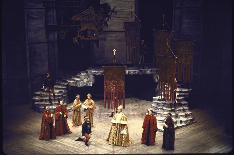 Actors On Stage Shakespeare