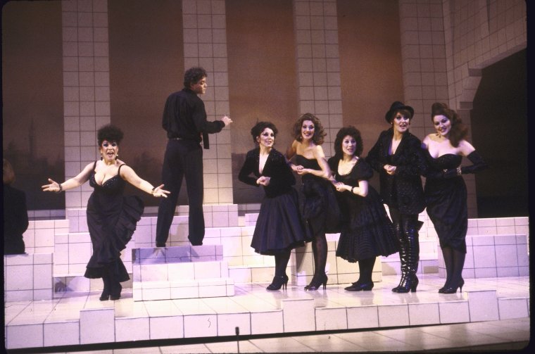 Actors (L-R) Camille Saviola, Raul Julia, Rita Rehn, Jeanie Bowers ...
